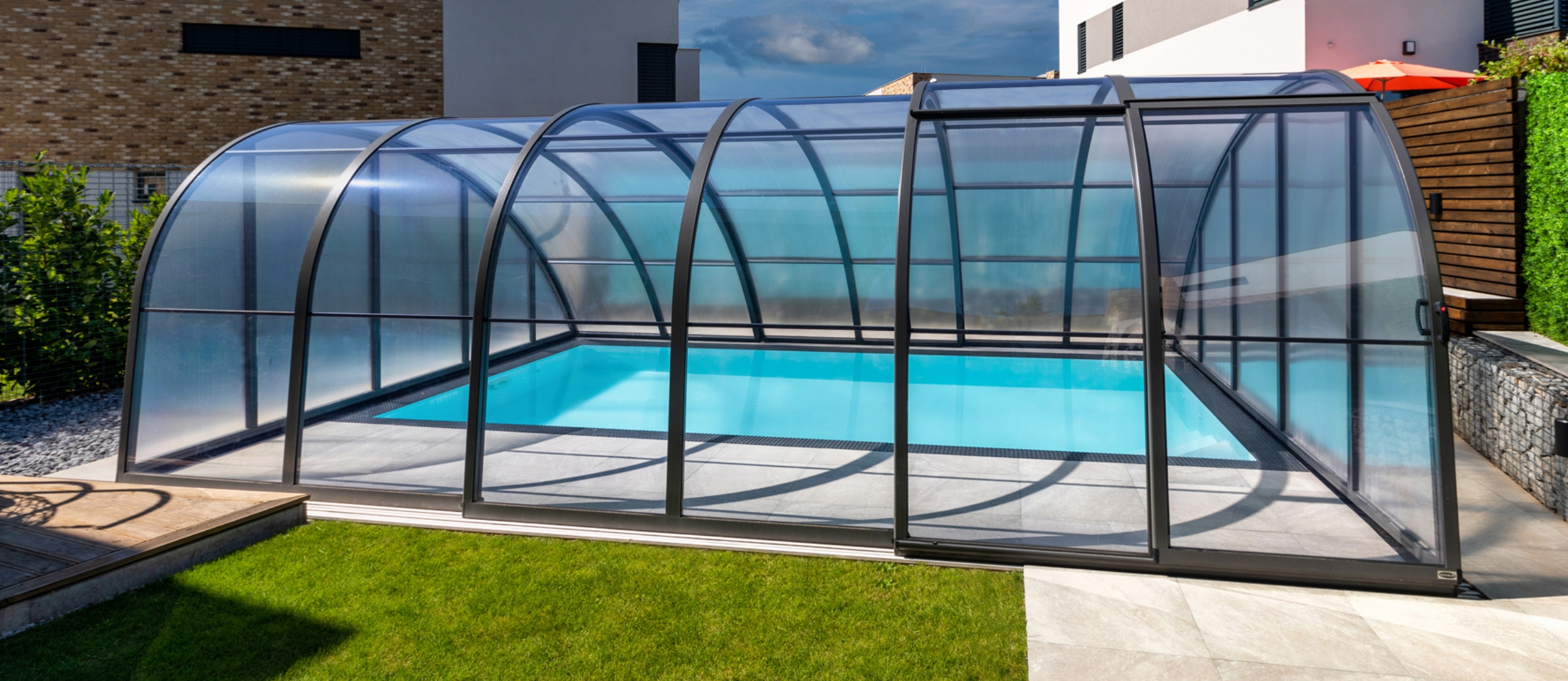 Podchozí vysoká zastřešení bazénu | ALBIXON a.s.